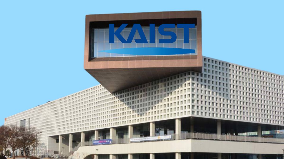 Quantum Computing as a Service QCaaS Applications, Benefits